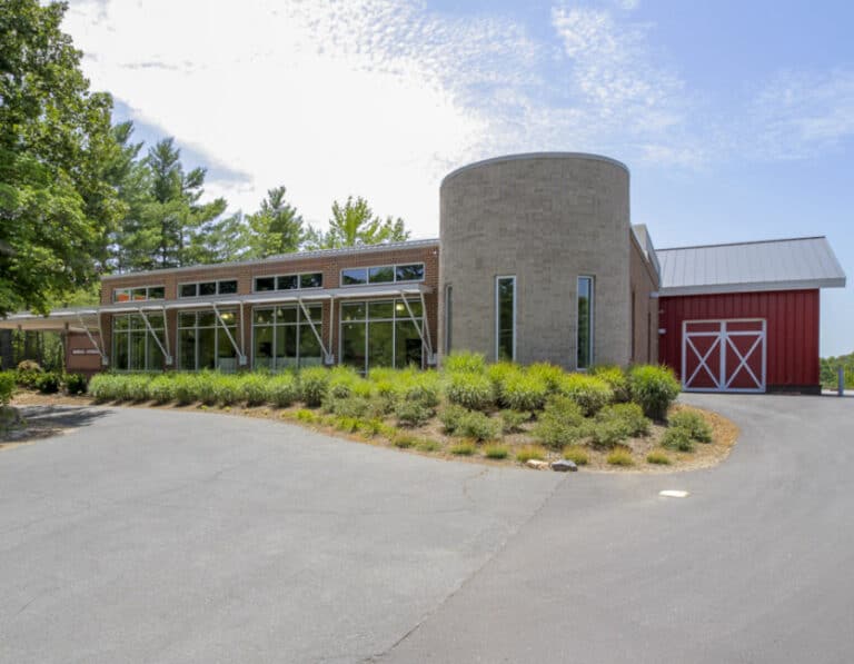 Architecture design for veterinary hospitals and animal shelters